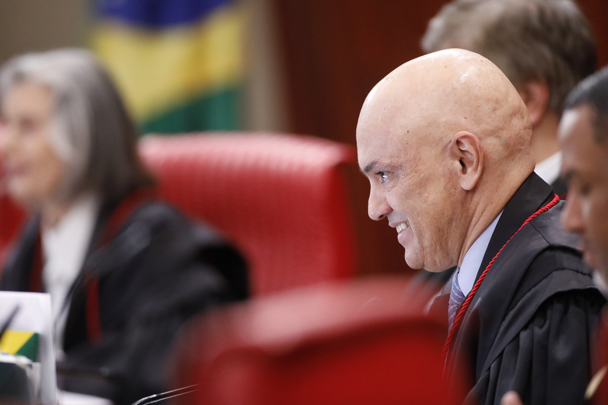 PF muda tipificação e caso de ofensas contra Moraes em Roma poderá ...