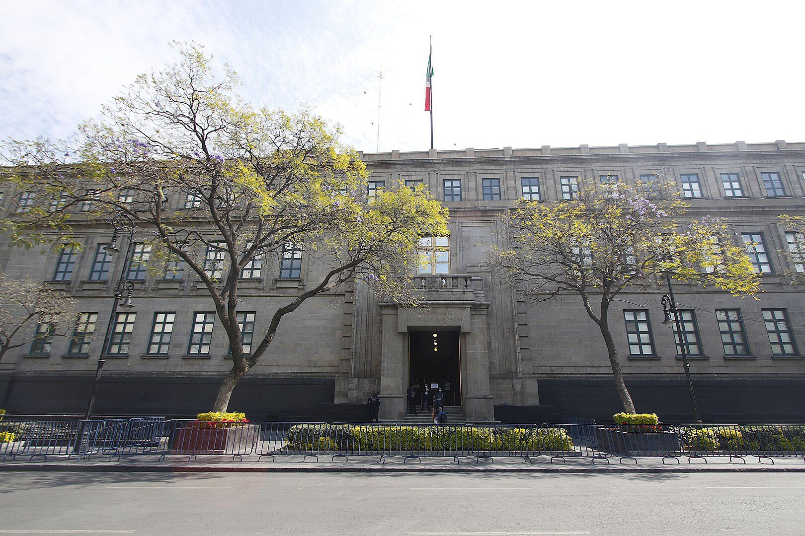 Suprema Corte do México entre pressões políticas e reformas judiciais